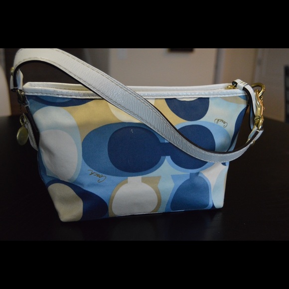 Coach | Bags | Coach Signature Handbag Lo7711733 | Poshmark